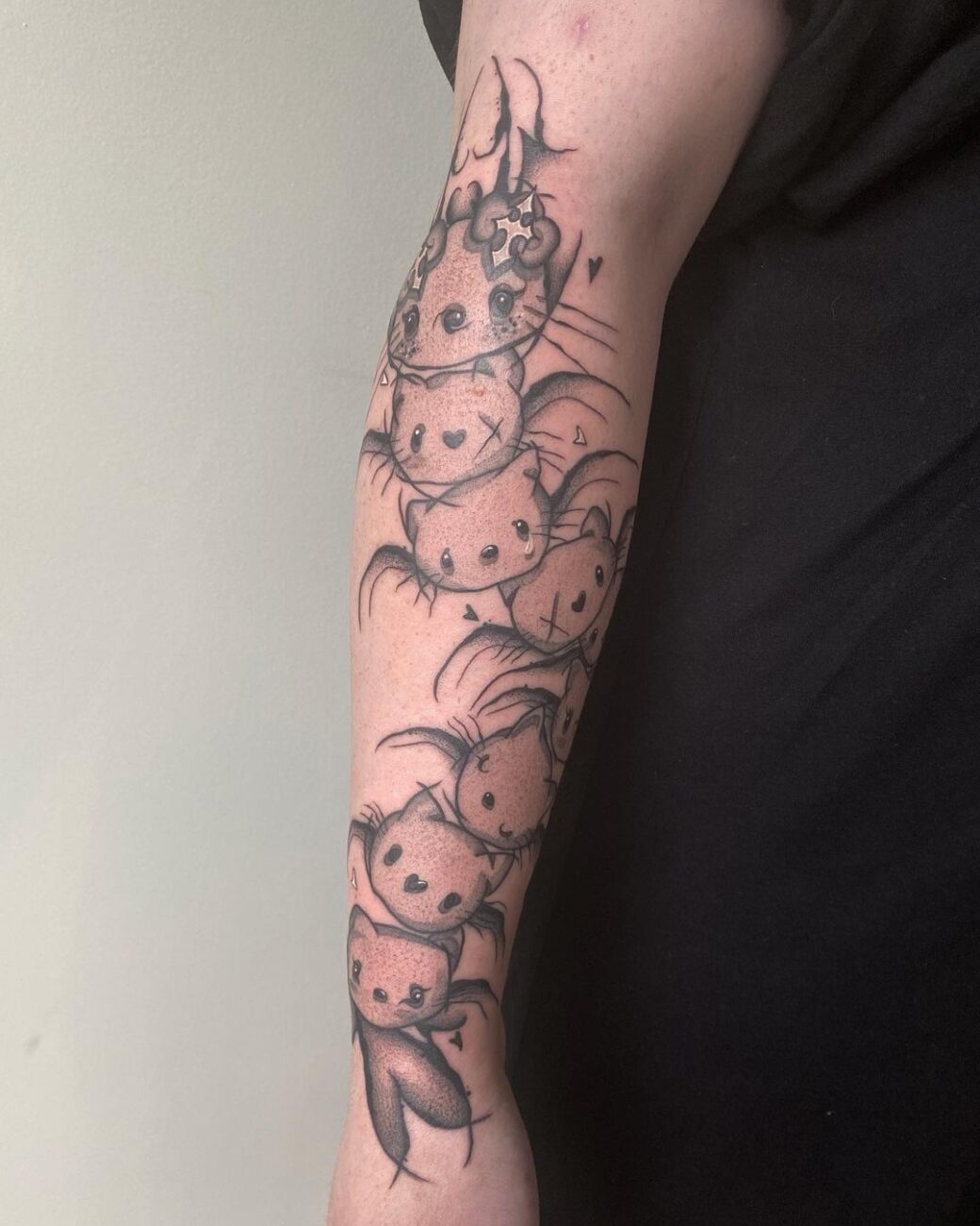 Centipede Tattoo: Complete guide and +12 tattoo designs!