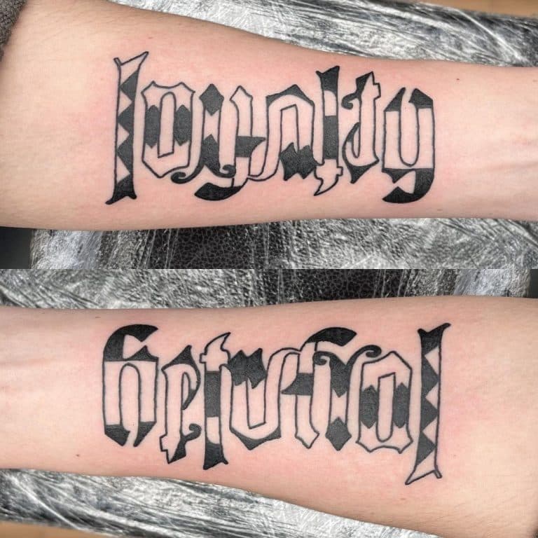 🔥🔥 Ambigram Tattoo Guide: +15 tattoos for your inspiration!